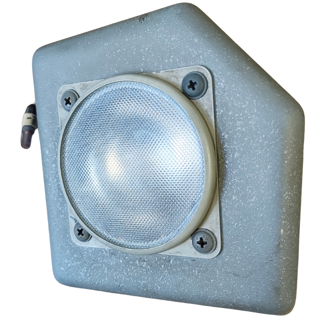Boeing 737 Flight Deck Light - Plane Reclaimers