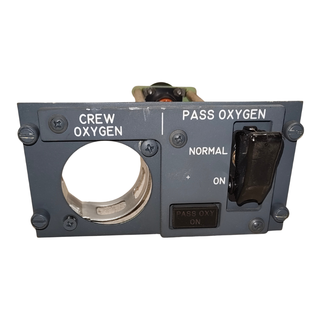 Boeing 737 Passenger Oxygen Panel - Plane Reclaimers