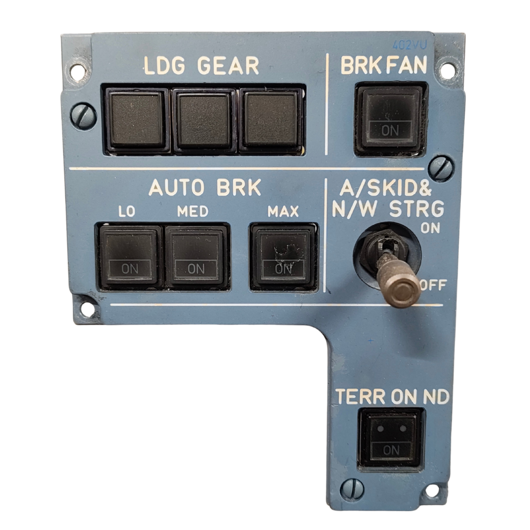 A320 Flight Deck Control Panel 402VU - Plane Reclaimers