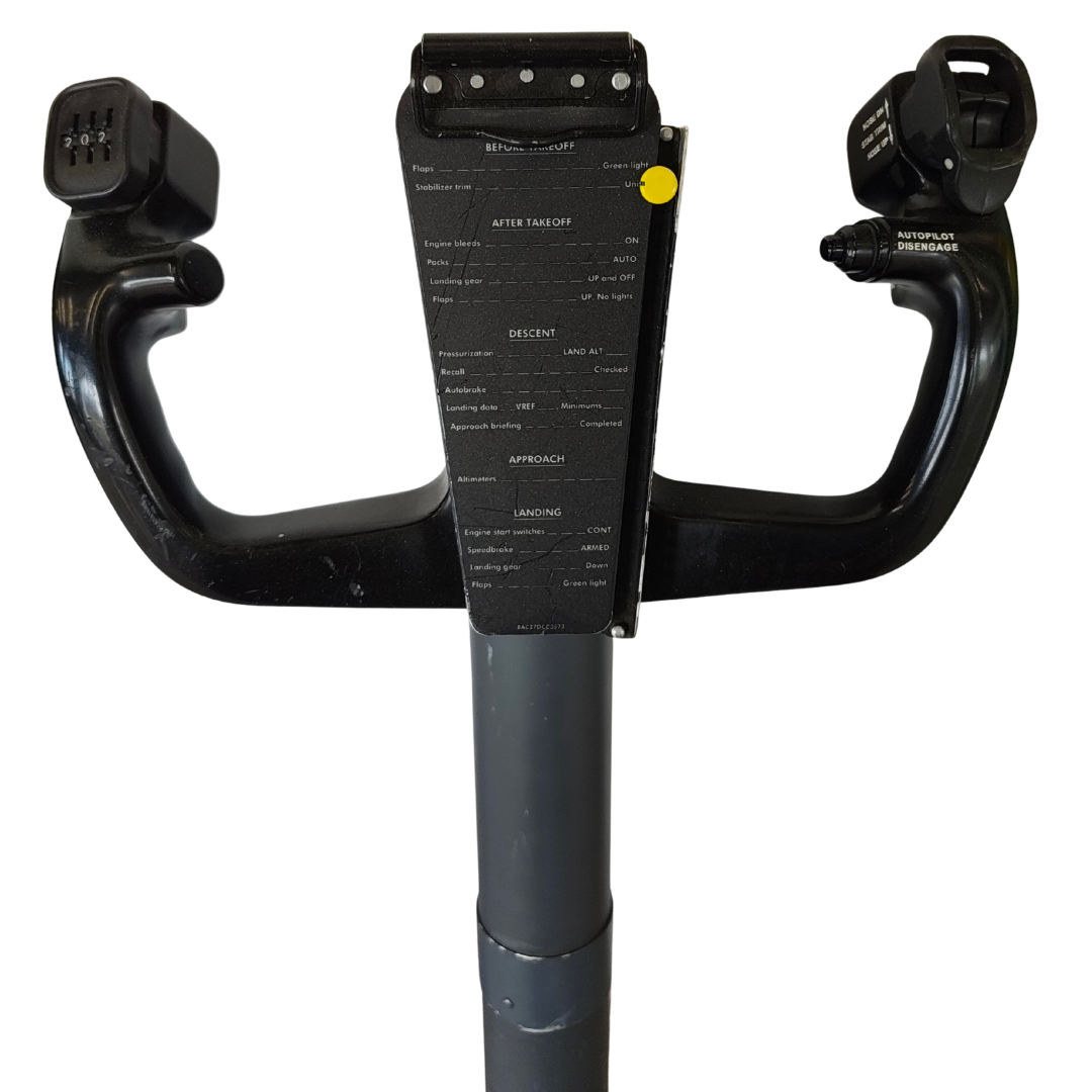 Boeing 737 First Officer’s Control Yoke - Plane Reclaimers